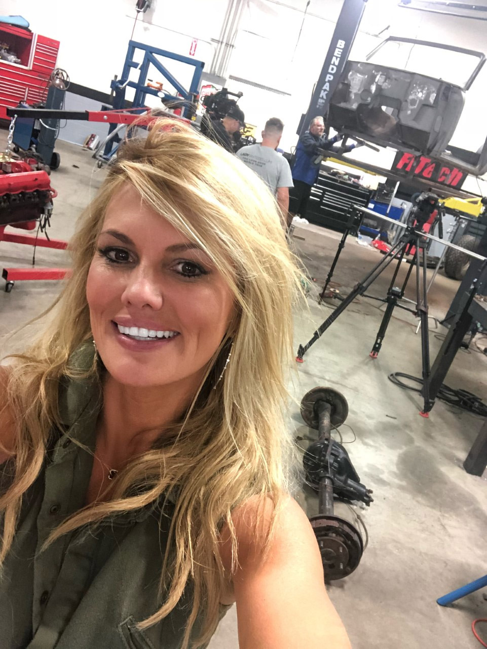 ROYL GARAGE BTS PHOTOS – Courtney Hansen